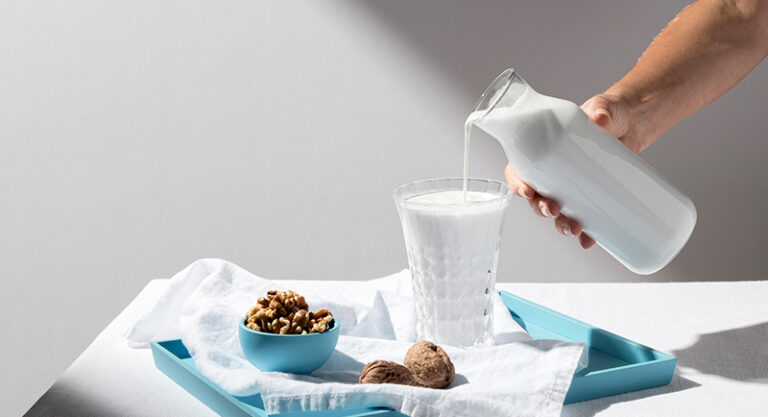 Should men reduce milk consumption to reduce prostate cancer? - Dr ...